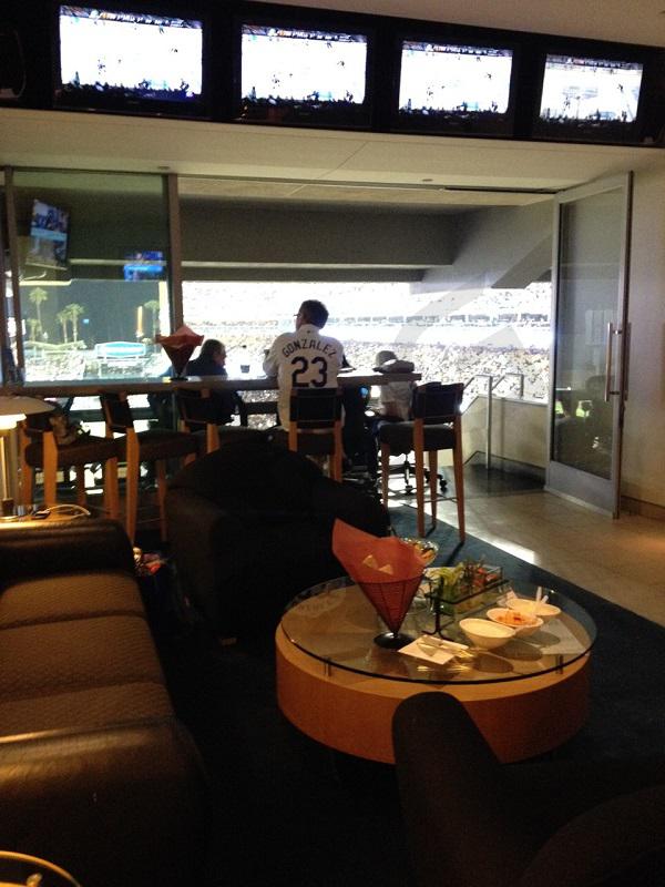 Los Angeles Dodgers Suites for Rent | Suite Experience Group