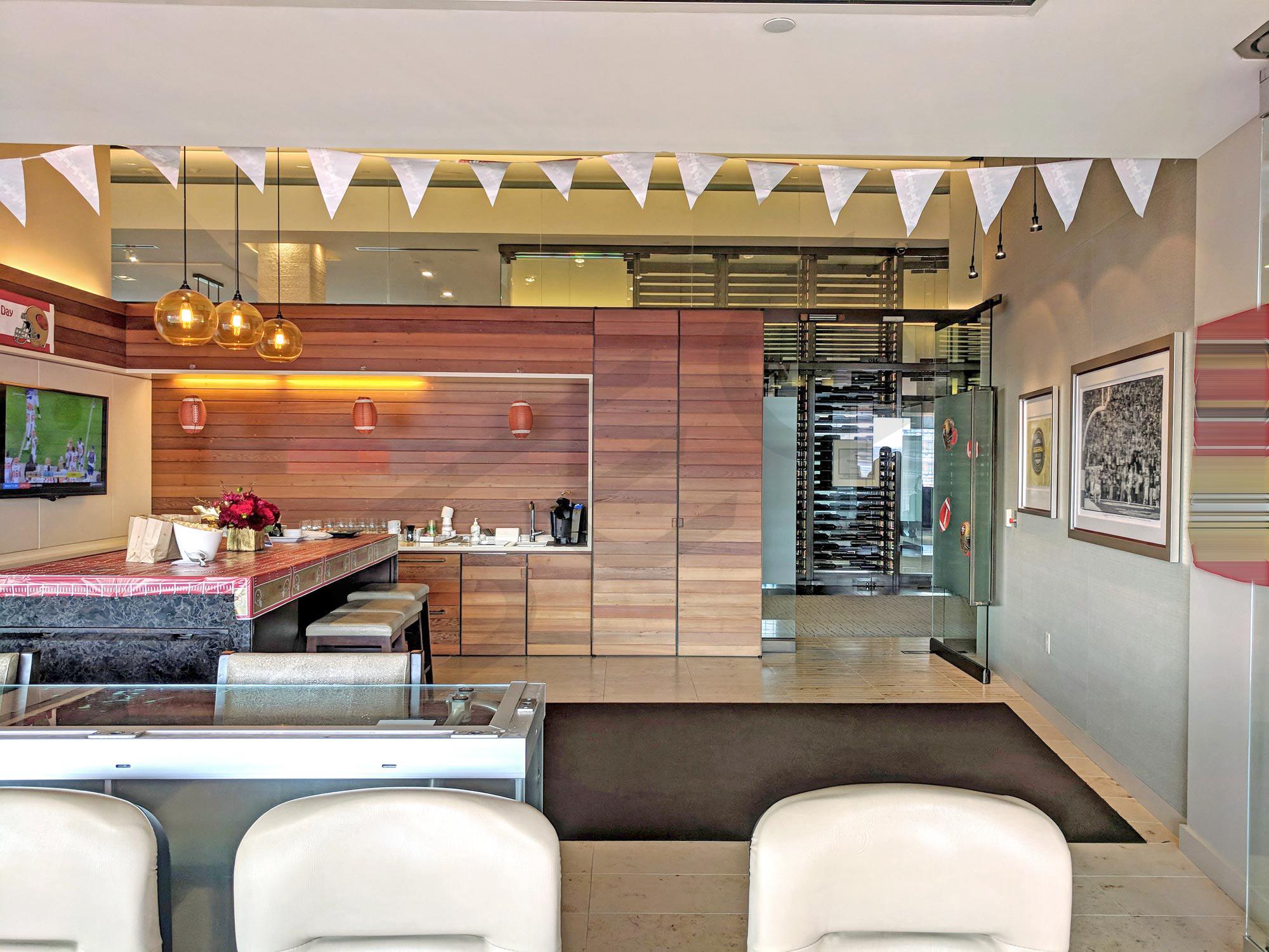 San Francisco 49ers Suite Rentals | Levi's Stadium | Suite Experience Group